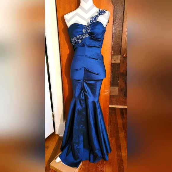 Cache | Dresses | Cache Fishtail Blue Bodycon Fitted Ruched Prom Formal ...